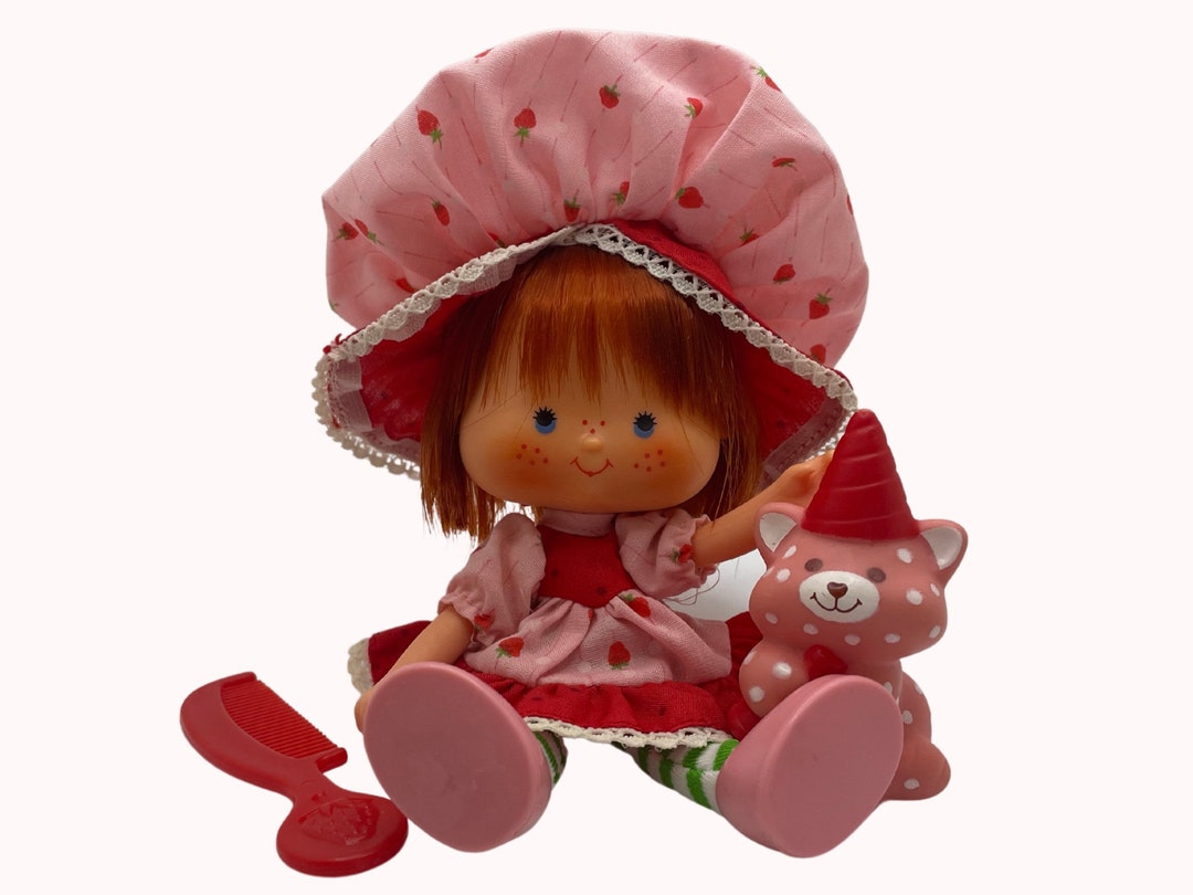 STRAWBERRY SHORTCAKE Custard Cat Party Pleaser - Etsy