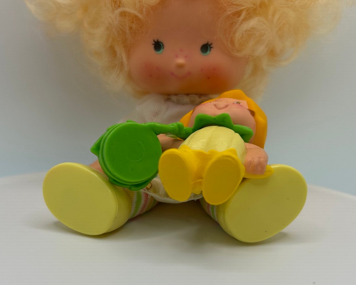 RESTORED Vintage Strawberry Shortcake Doll, Berrykin BANANA TWIRL ...