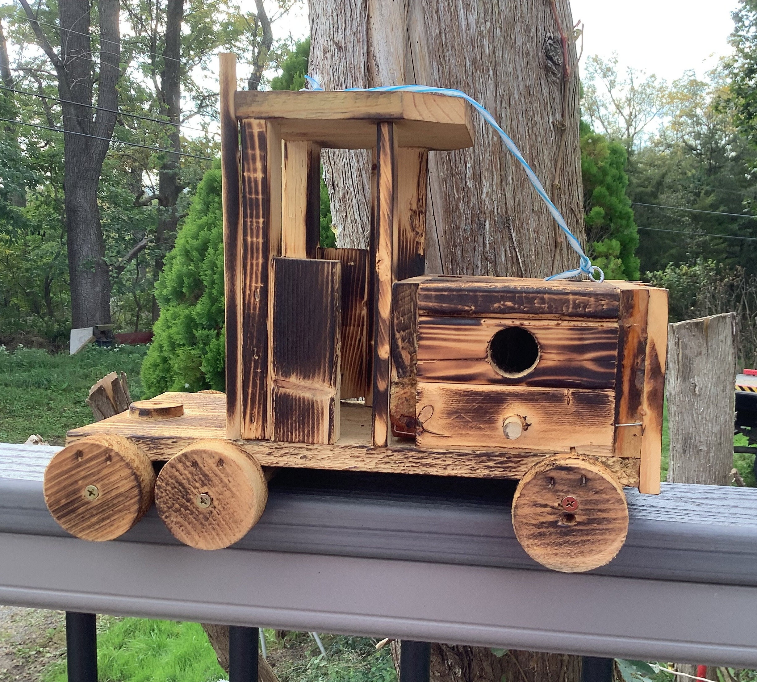 Handcrafted Semi Truck Birdhouse - Etsy