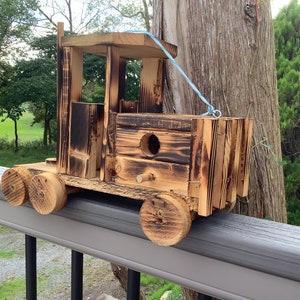 Handcrafted Semi Truck Birdhouse - Etsy