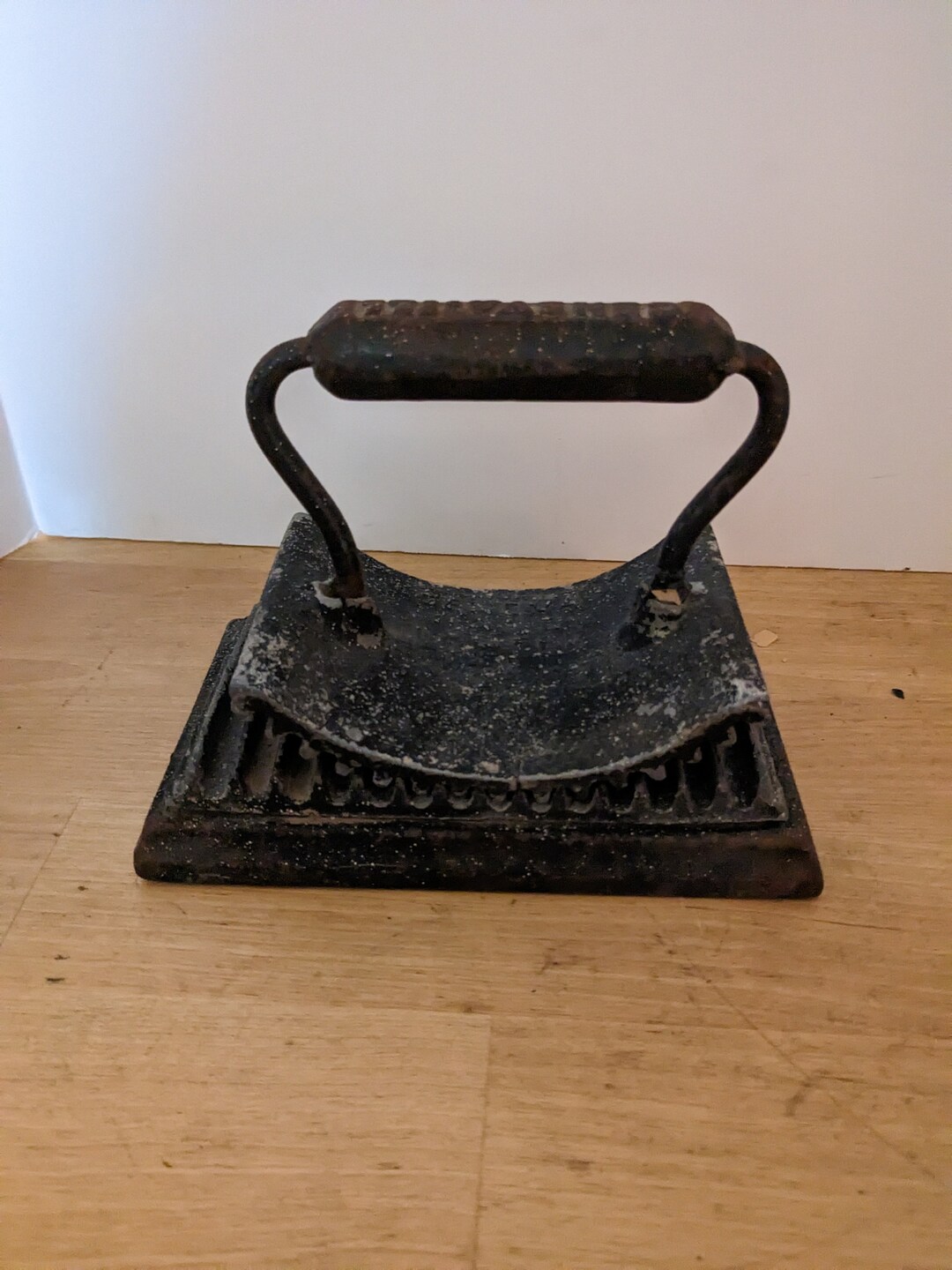 Vintage Rocker Fluter Geneva Cast Iron Crimper Door Stop Antique Decor ...