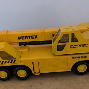 Toy Soma Mighty Wheels Construction Pentex 3000T Crane Truck 10 1/2 ...