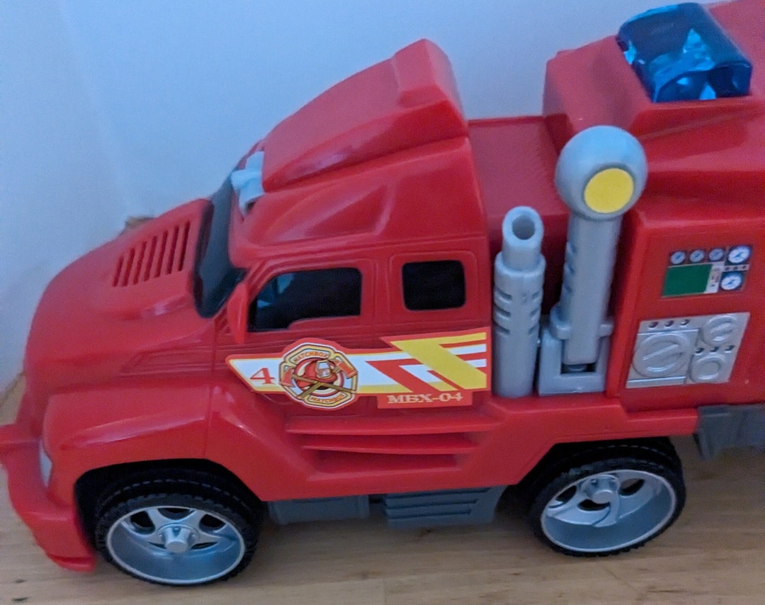 Toy Fire Engine Alarm Unit 13" Long Matchbox Mattel MB 4 Light Sound ...