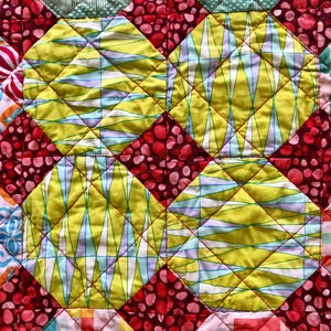 Scrappy Snowball Queen Quilt With Red Accents - Etsy