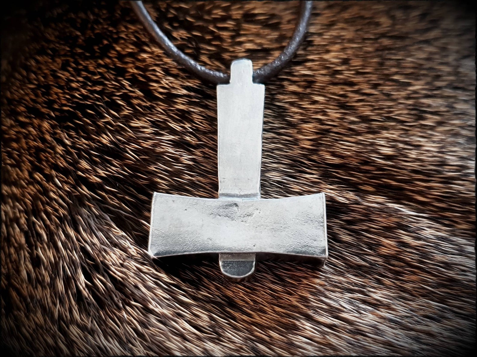 Mjolnir Thors Hammer Pendant Necklace - Etsy UK