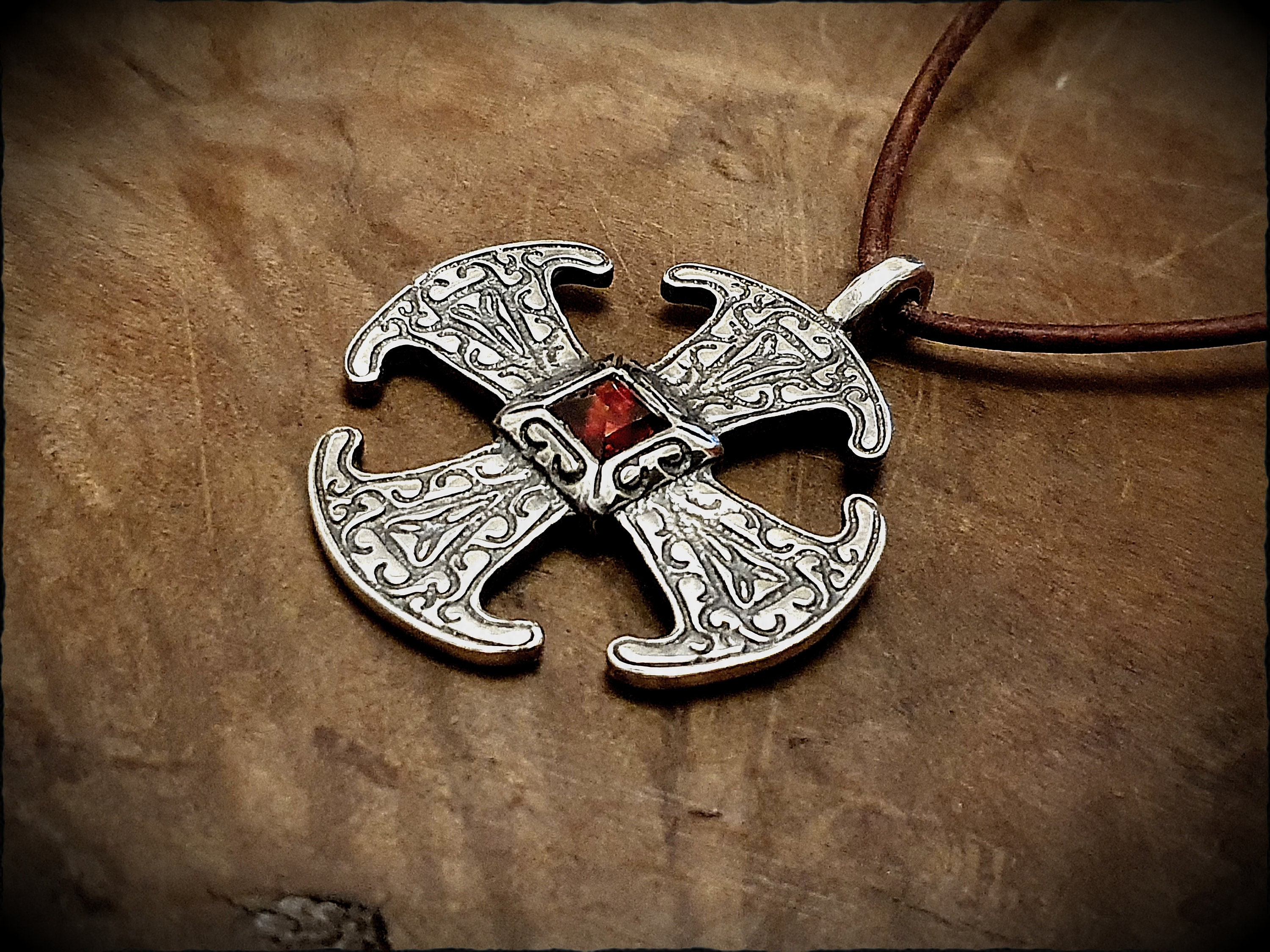 Silver Viking Saxon Canterbury Cross Pendant Necklace With Garnet - Etsy