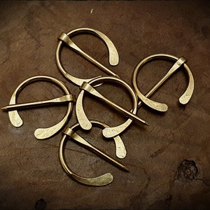 Small Viking/saxon/celtic Penannular Brooch Pins - Etsy UK