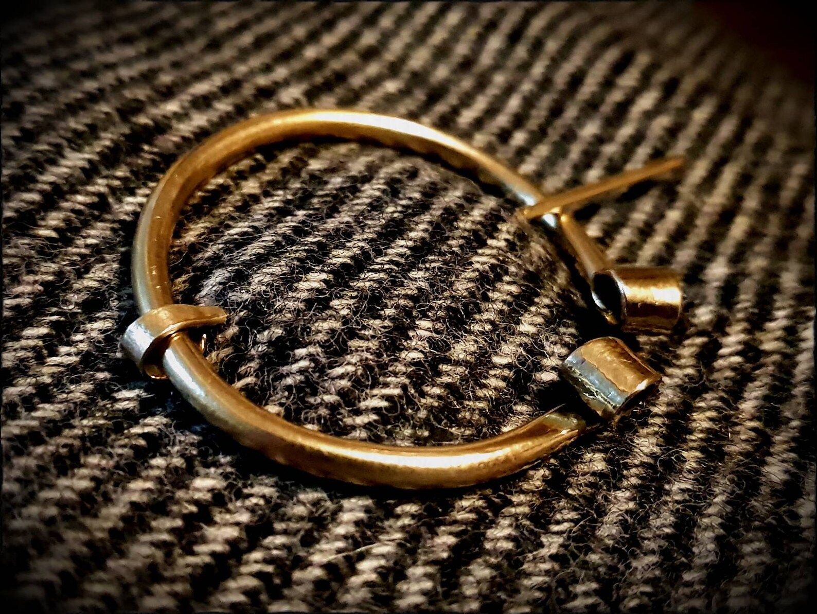 Viking Saxon Penannular Fibula Cloak Pin Brooch - Etsy UK