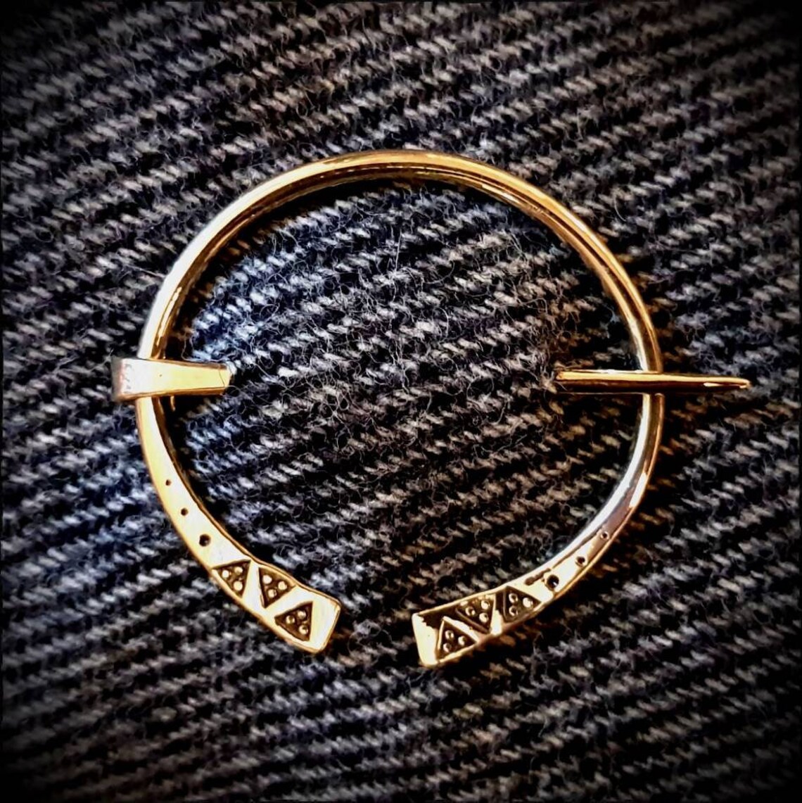 Viking Saxon Penannular Fibula Cloak Pin Brooch | Etsy