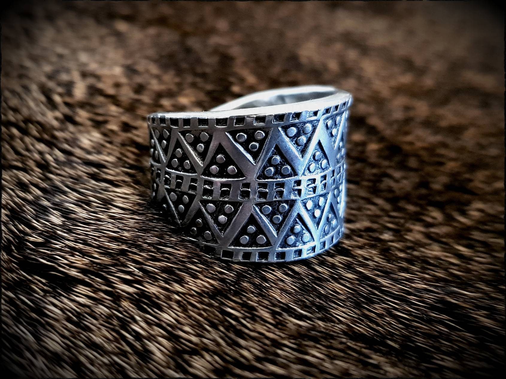 Viking Pewter Ring Replica From Birka - Etsy