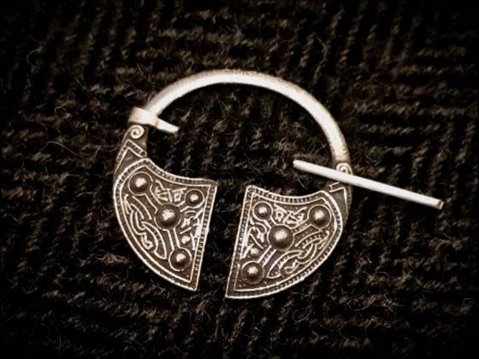 Viking Saxon Celtic Penannular cloak Pin - Etsy UK