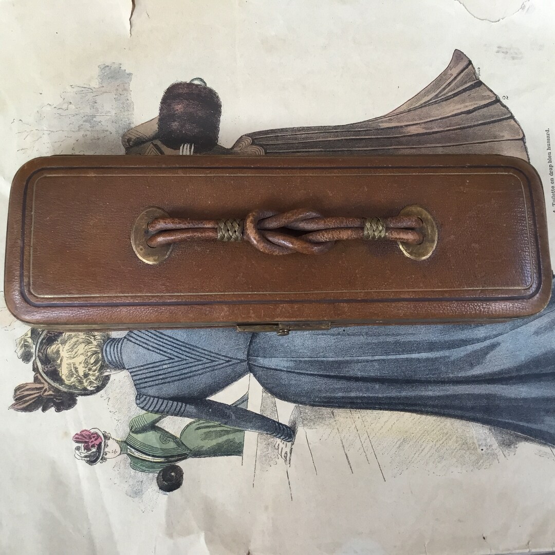 Antique Leather Expanding Glove Case Glove Box Blue Silk & Red Velvet ...