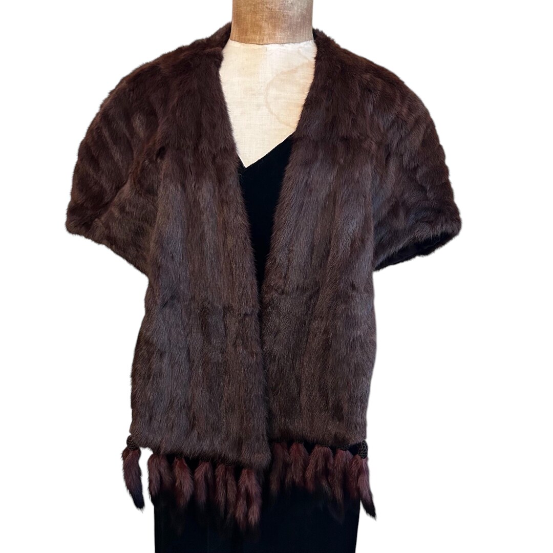 Genuine Vintage Fur Stole With 36 Ermine Tails, Dyed Removable Tails ...