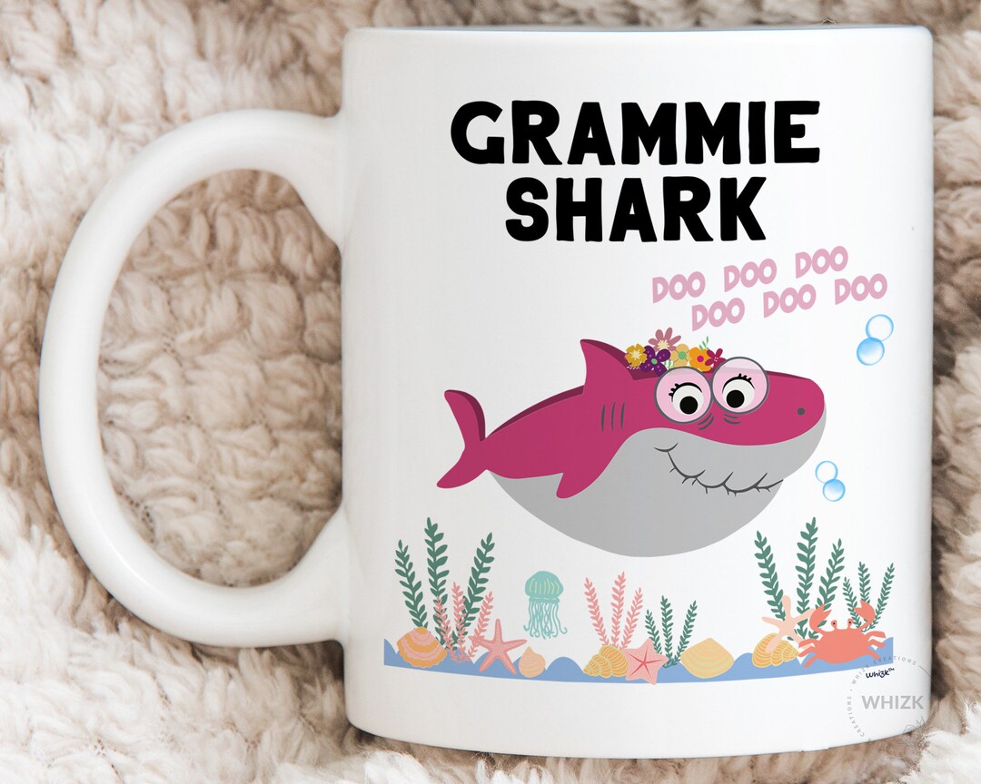 Grammie Gift for Grammie Mug, Funny Grammie Shark Mug Grandma Mothers ...