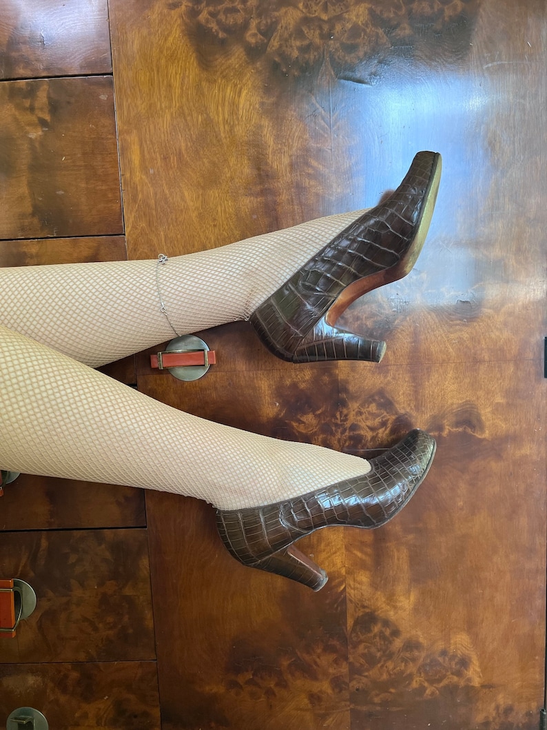 1940s Art Deco Shoes Brown Faux Croc Pattern Heels by Dolcis - Etsy