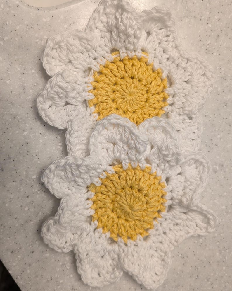 Daisy Crochet Pattern, Washcloth - Etsy
