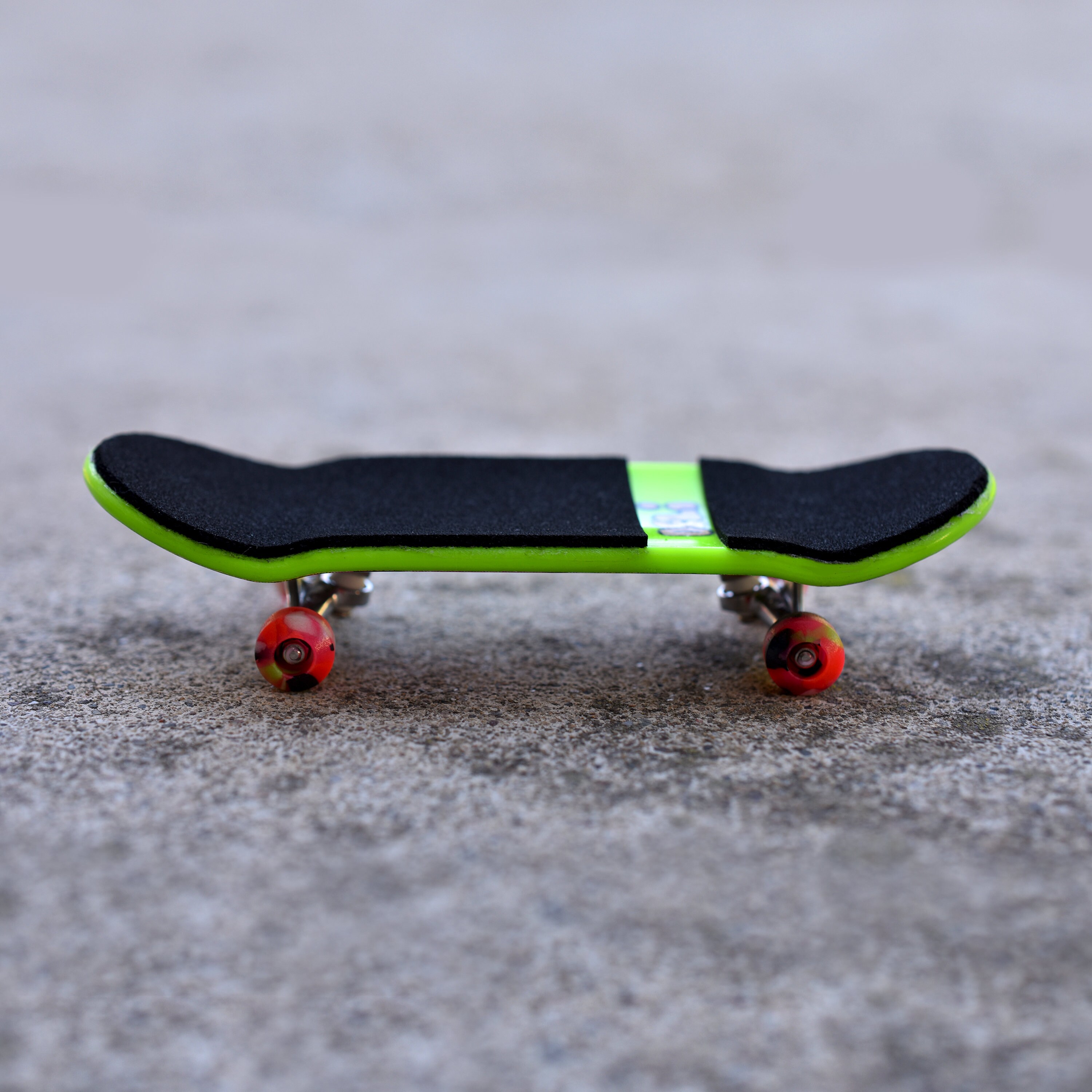 Deli Decks Fingerboard Deck partytime - Etsy