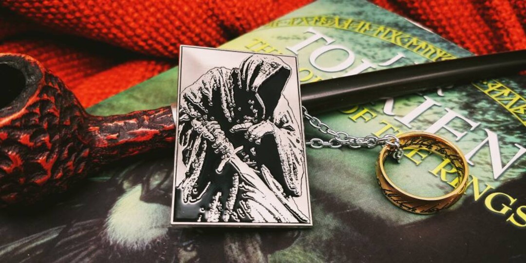 Nazgûl Ringwraith Black Rider LOTR Enamel Pin - Etsy