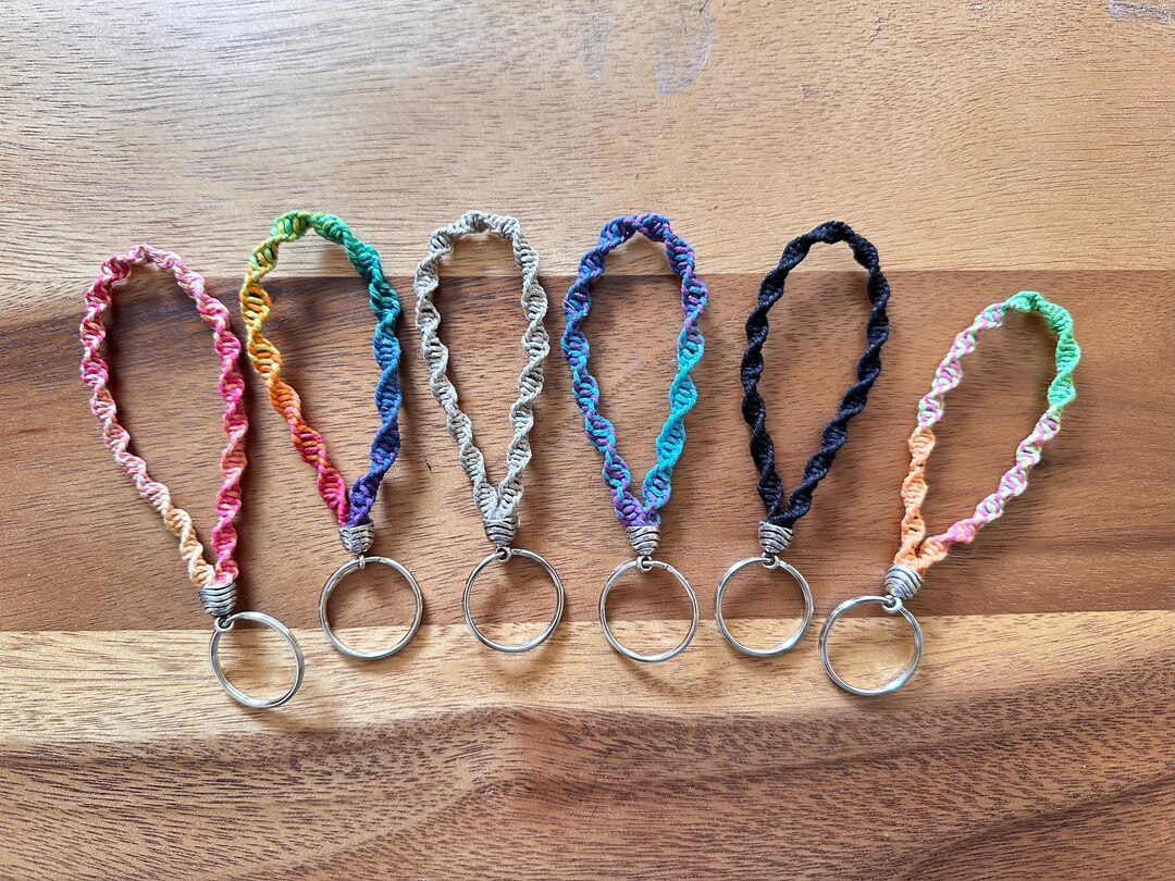Mini Loop Keychain // Spiral Hemp Keychain - Etsy
