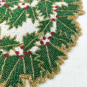 Christmas Holly Leaves Wreath Handmade Beaded Table Runner. Matching ...