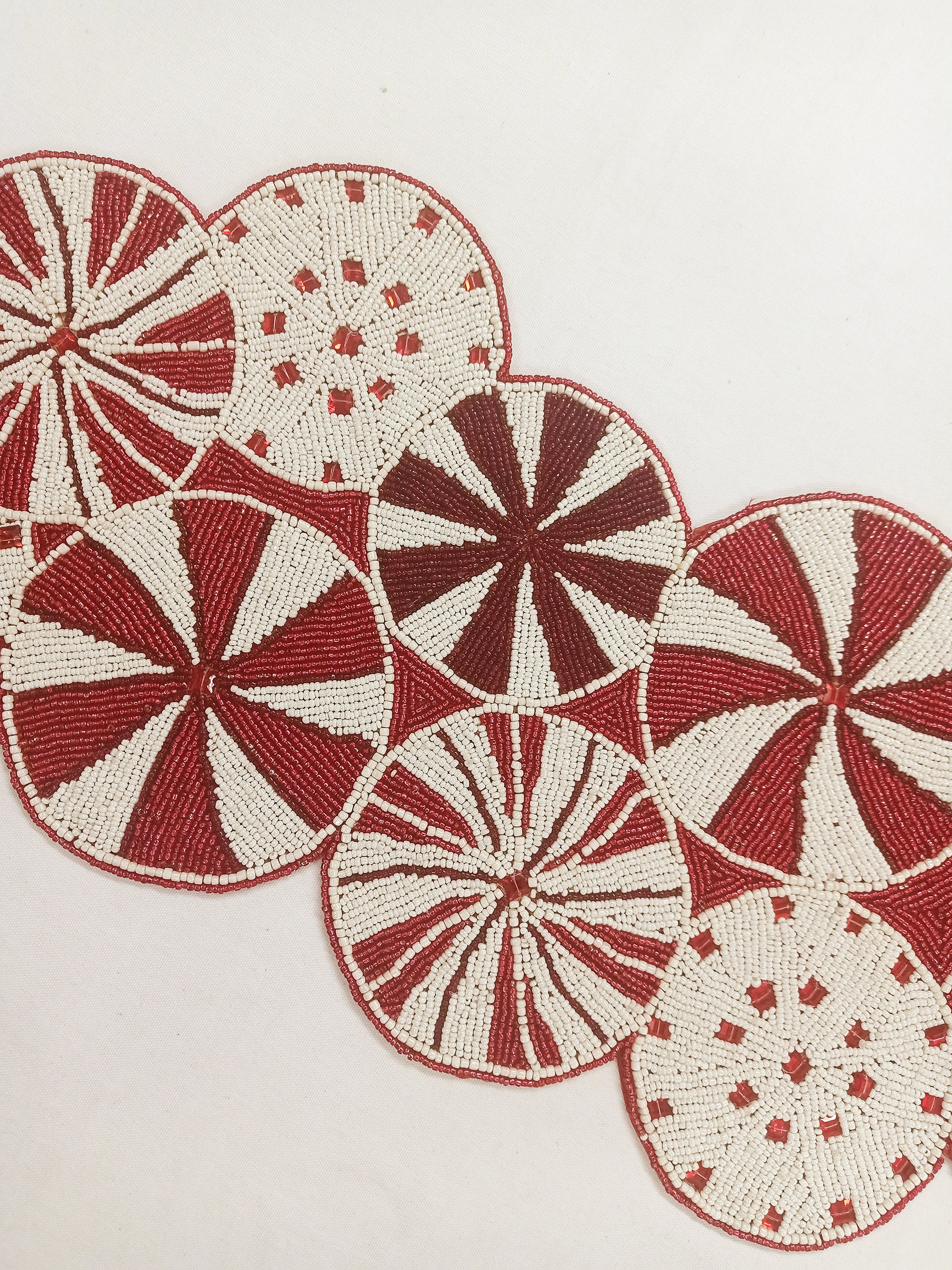 Red and White Pinwheel Circles Handmade Beaded Runner | Etsy