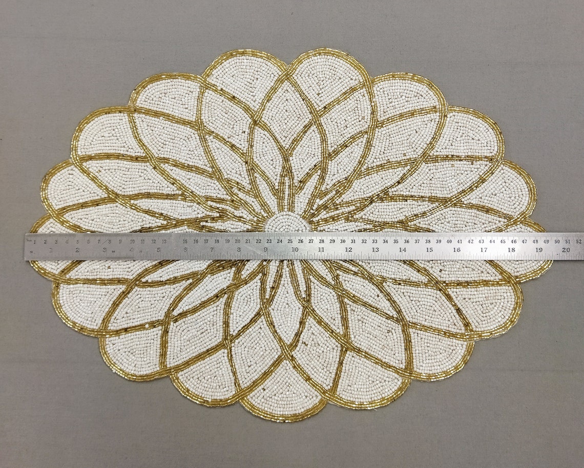 Off-white Geometrical Oval Flower Shape Handmade Beaded - Etsy