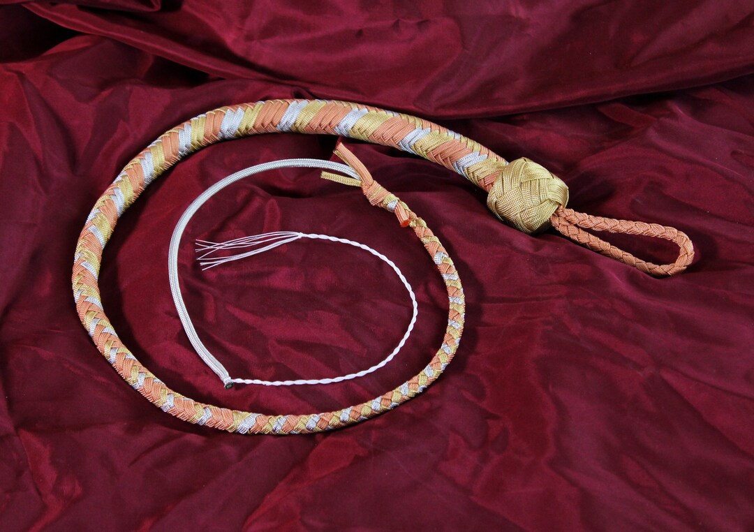 Single Tail Short Whip Special Bdsm, Vegan, in Black and Gold Paracord ...
