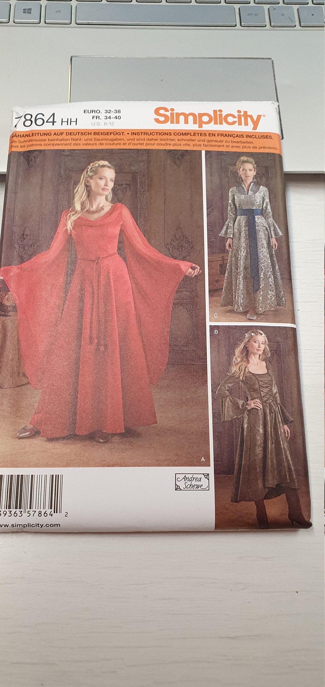 Sewing Pattern Simplicity 7864 Longdress, Wedding-dress,mediaval-dress ...
