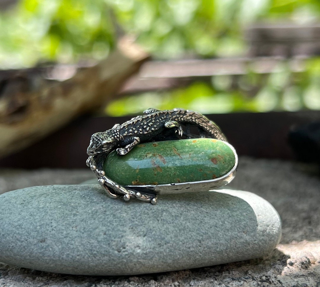 Large Gecko Ring With Turquoise, Green Gemstone Ring, Mesh Wide Band ...