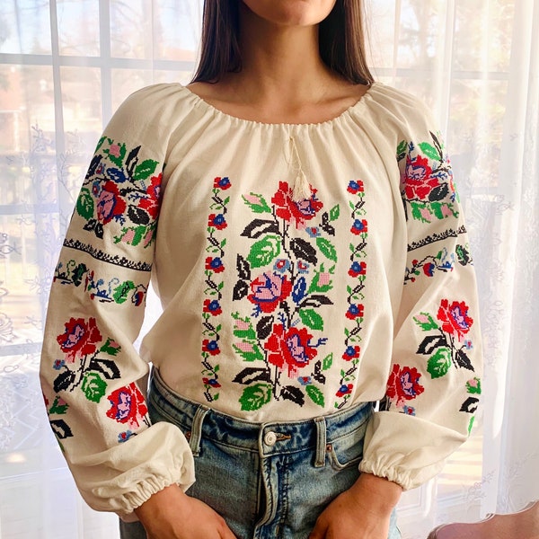 Ukrainian Embroidered Blouse - Etsy