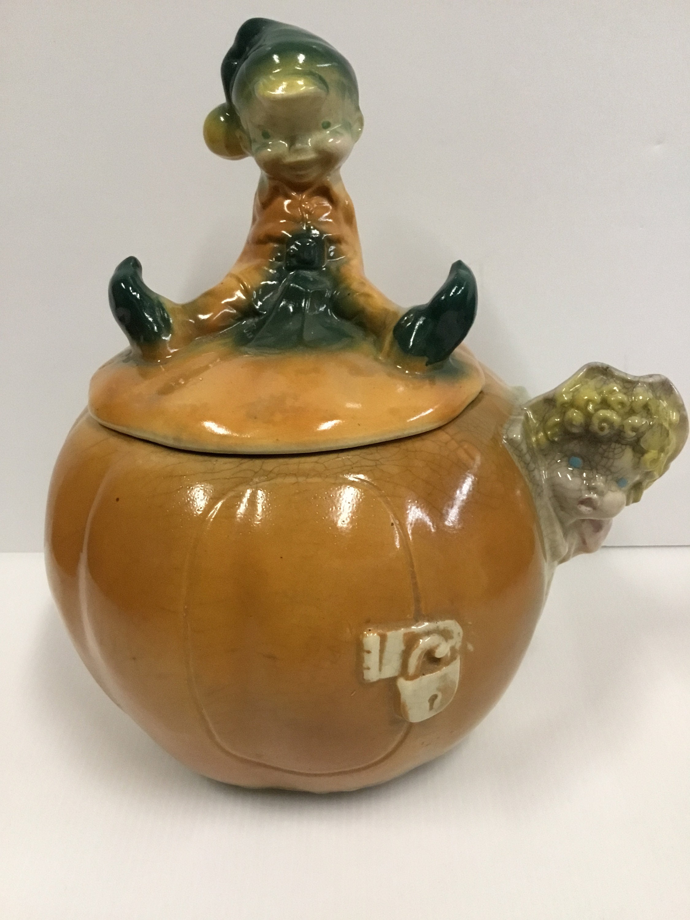 Peter Peter Pumpkin Eater Cookie Jar by Brush Mccoy Pottery Company K ...