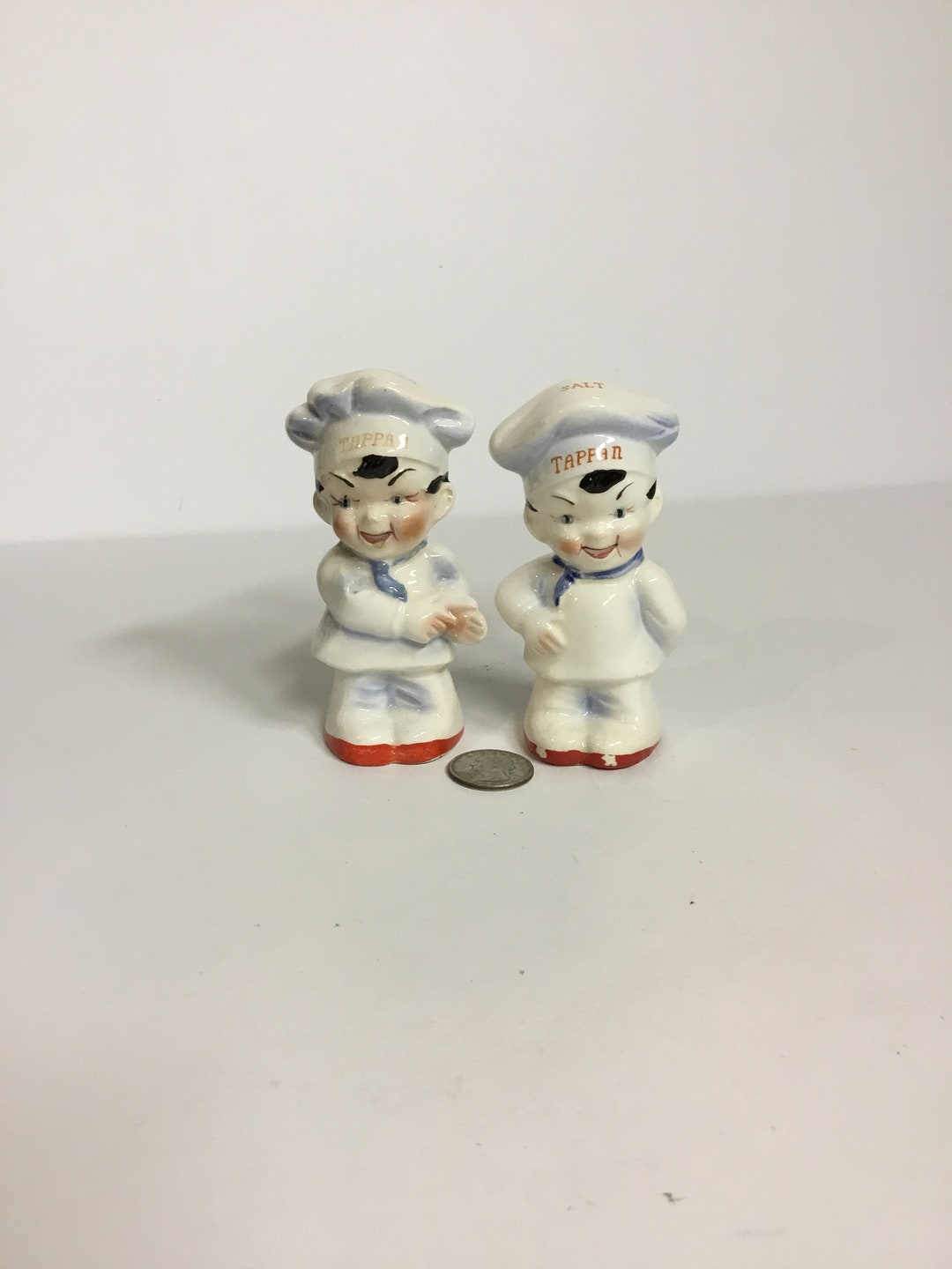Tappan Bakers Salt and Pepper Shakers, Ceramic, Japan, 1950’s - Etsy