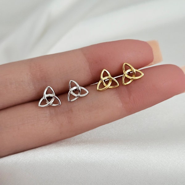 Trinity Knot Earring - Etsy