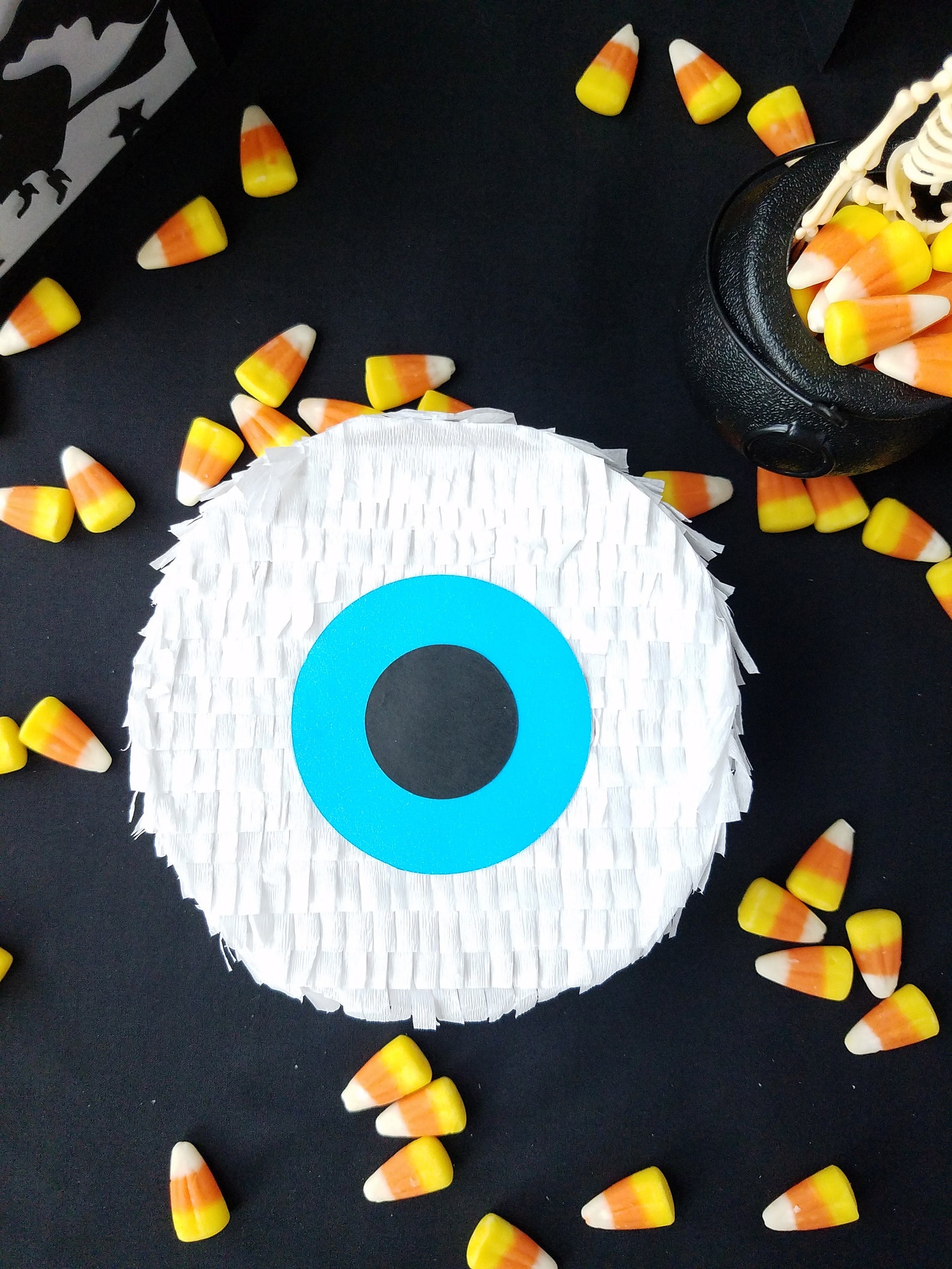 Eyeball Mini Piñata Party Favor 5 Ophthalmology - Etsy