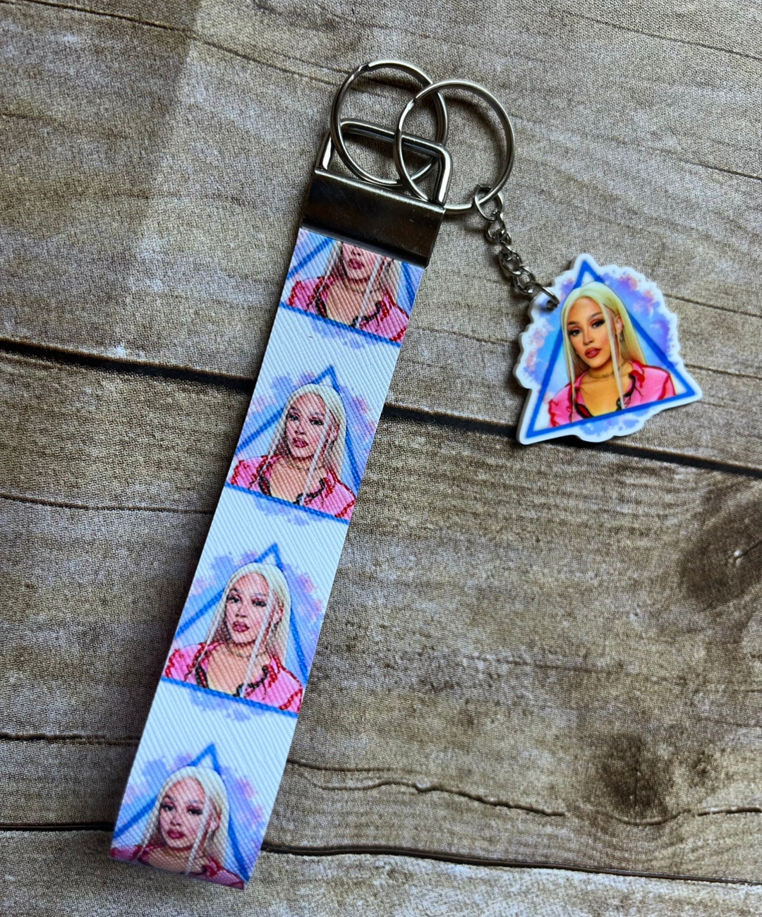 Doja Cat Keychain, Doja Cat Keyfob - Etsy
