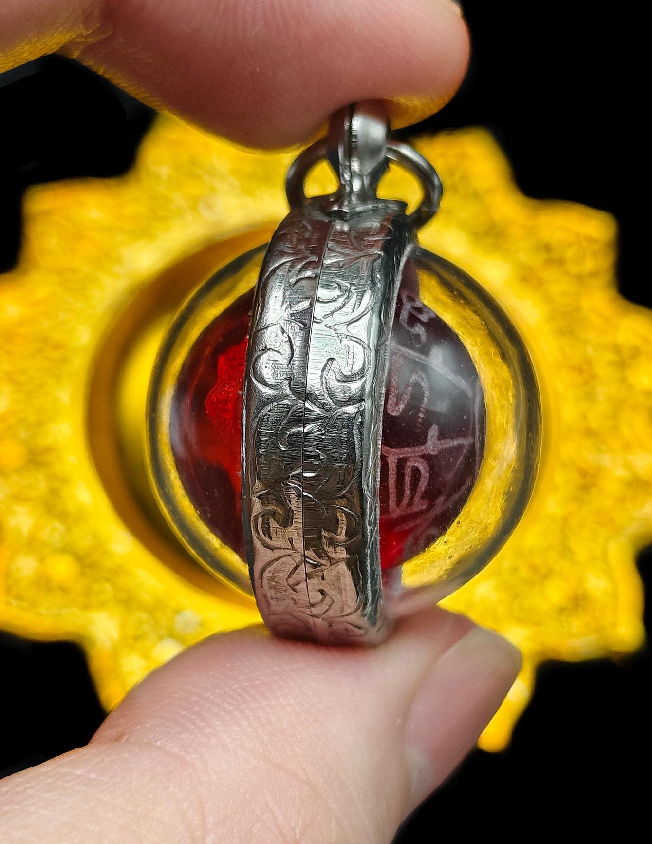 Look Om Red Crystal Ball Manee Nopparat Look Kaew LP Doo Wat Sakae ...