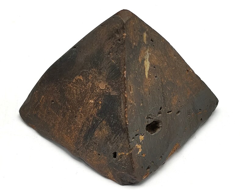 Rare Mysterious Sacred Pyramid Leklai Stone Magic Charm Protection ...
