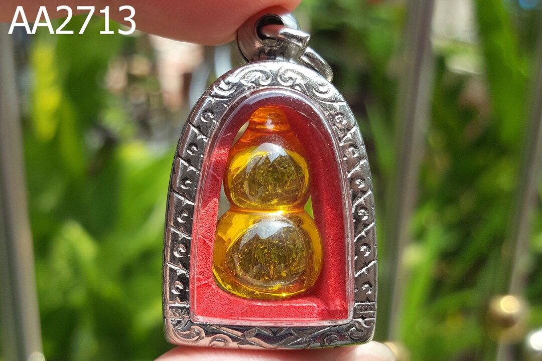 Cased Mystic Yellow Calabash Energy Naga Eye Crystal Gems Stone Charm ...