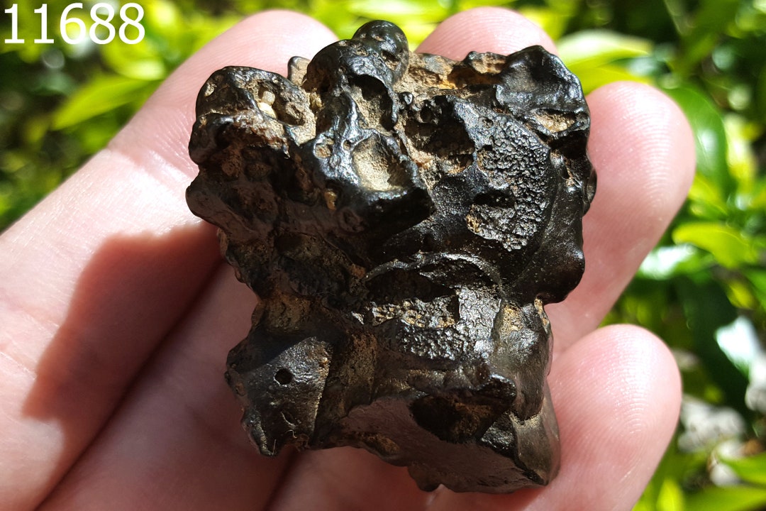 Shaman Cave Leklai W/ Kaew Growth Protection Ritual Spiritual ...
