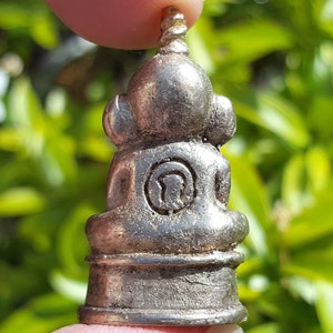 Rare Phra Ngang Red Eyes Cambodia Find Love Attraction Magic Charm ...