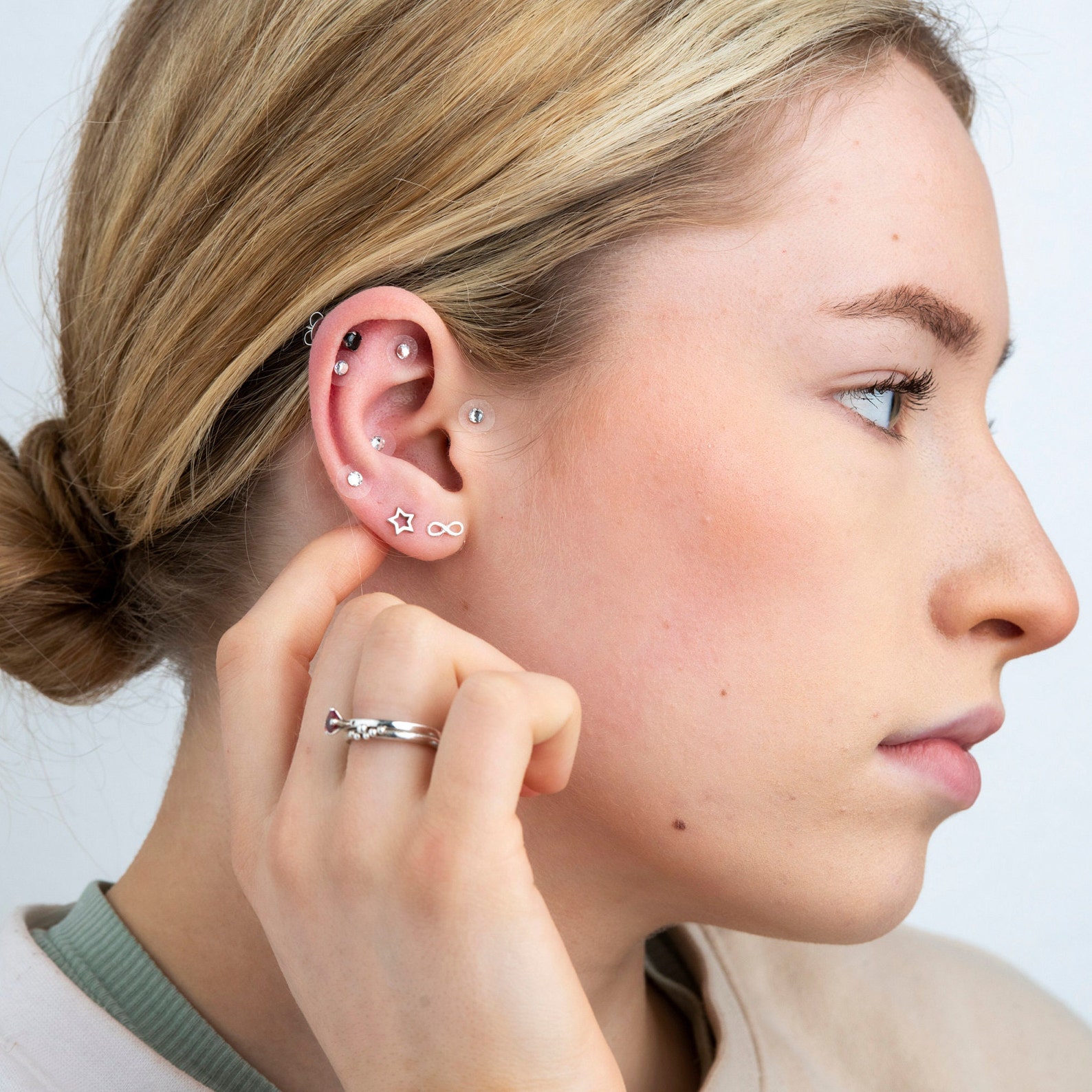 Fertility Ear Map and Ear Seeds - Swarovski Crystal. Acupuncturist ...