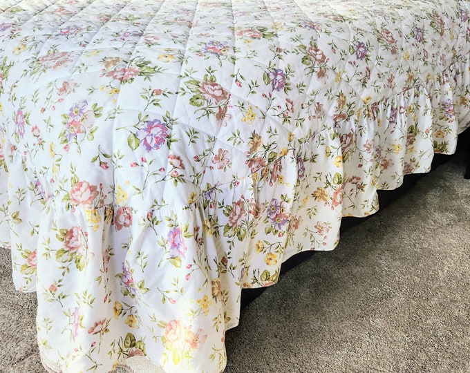 Quilted Bedspread With Ruffle, Full/queen Floral Bed Cover, Green ...