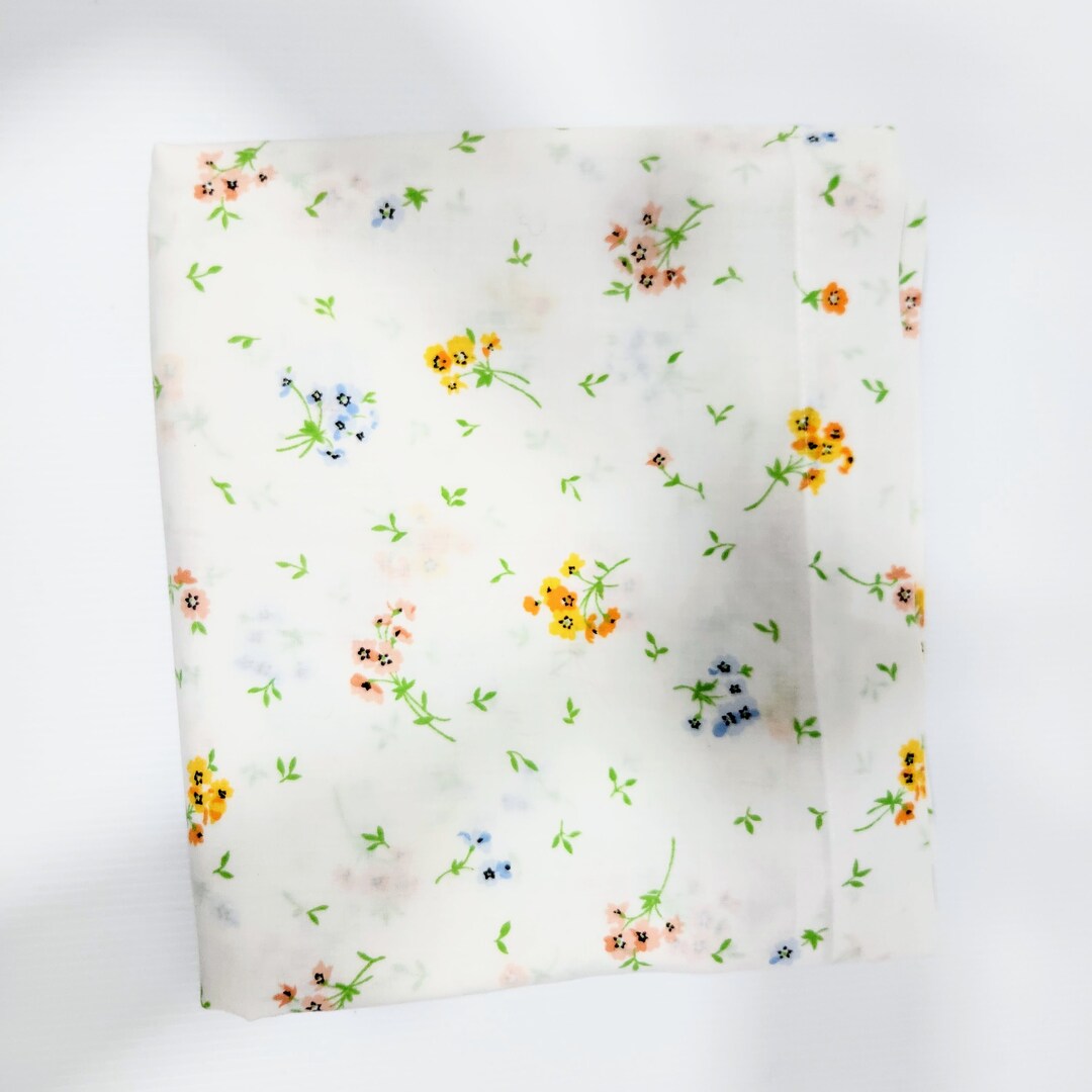 Vintage Floral Sheet FULL Flat Sheet, Small Floral Print, White With ...