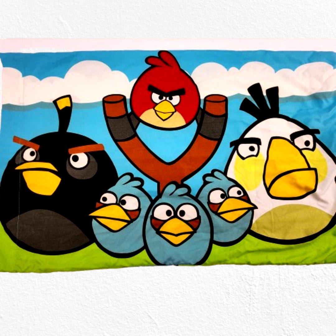 Angry Birds Full Flat Sheet and 2 Mismatched Pillow Cases, Angry Birds ...