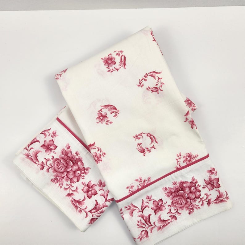 Vintage Rose Floral Pillowcases Pair - Set of 2, White With Red Pink ...