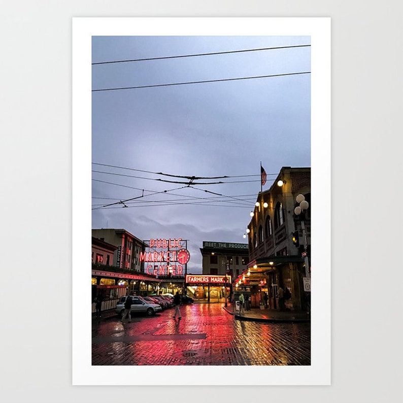 Pike Place Market Seattle Washington Neon Lights Night Reflection Rain ...