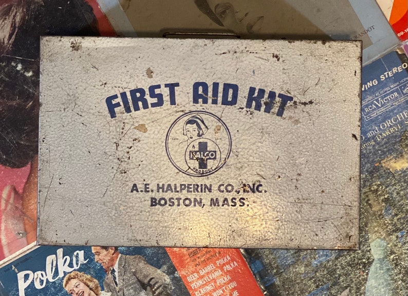 Vintage First Aid Kit - Etsy