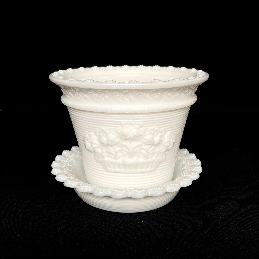 RARE - Vintage Imperial Glass MMA (metropolitan Museum of Art) Two ...