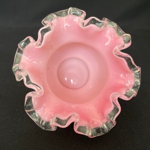 Vintage Silvercrest Unmarked Fenton Pink Interior Milkglass Ruffled Rim ...