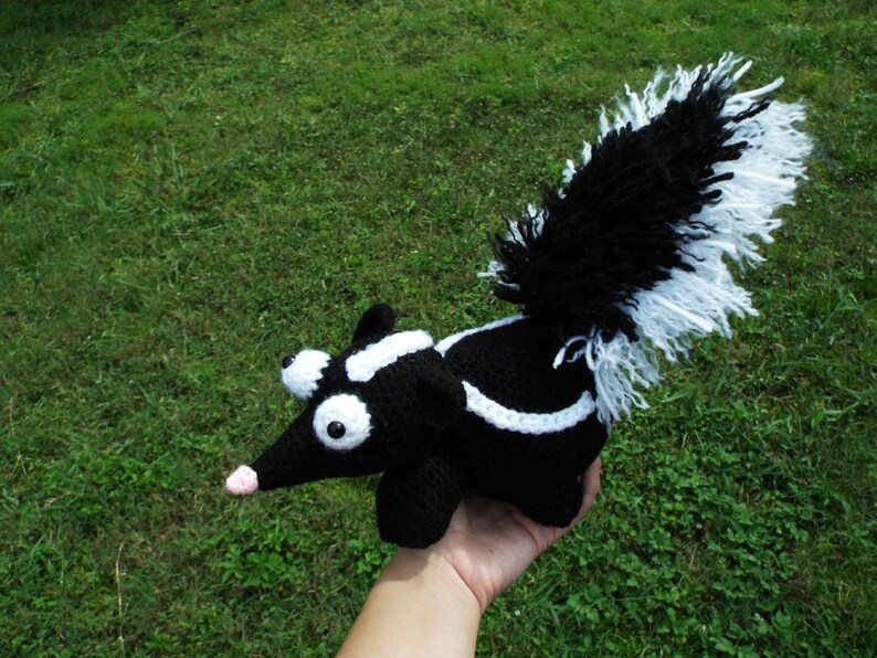 Sweet Toot the Skunk Crochet *PATTERN ONLY* - Etsy